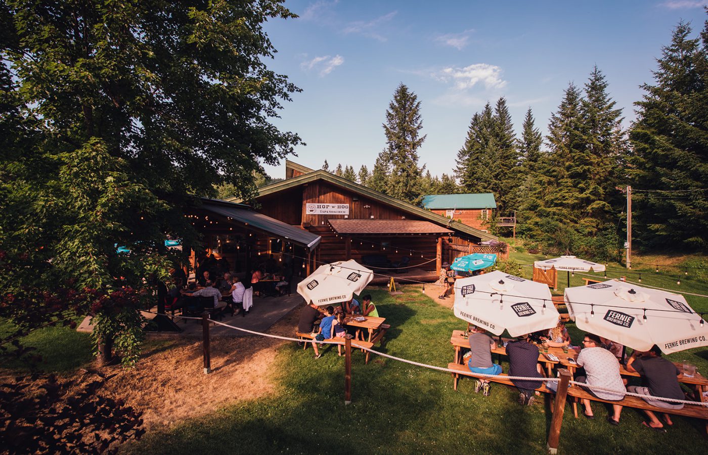 Hop n Hog Tap & Smokehouse – An original Canadian Smokehouse